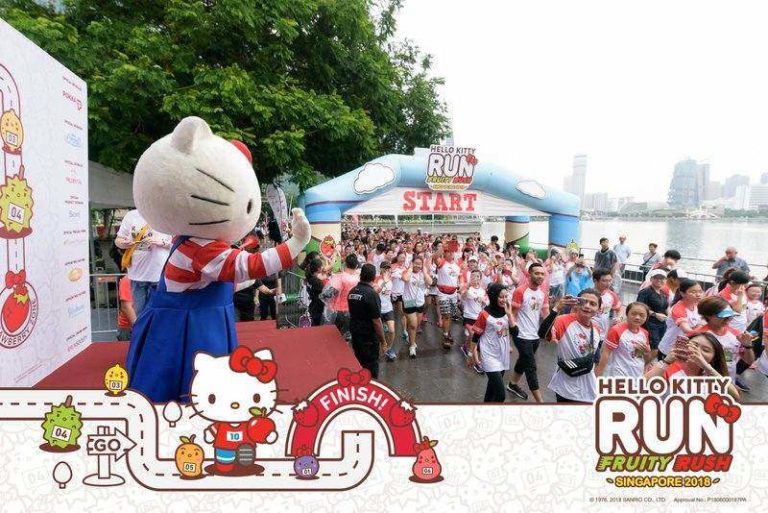Hello Kitty Run Is An Evening Event This 2019 - Free Mooncakes For The ...