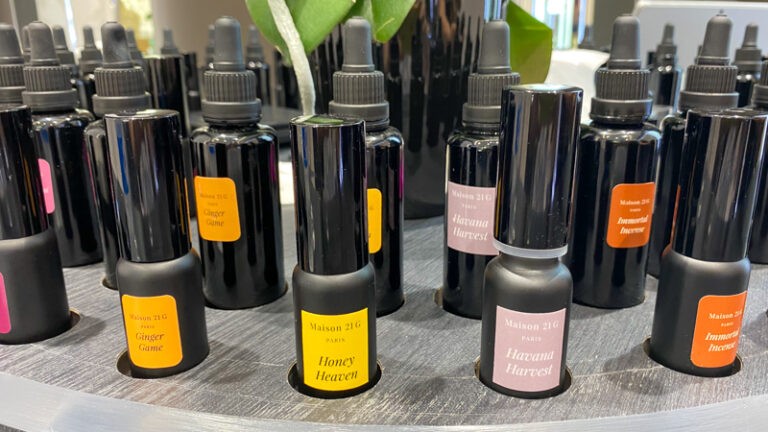 Smell like your own dream with personalised perfume from Maison 21G